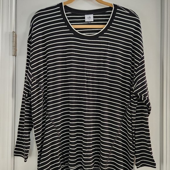 CAbi | Tops | Cabi Crosswalk Tee | Poshmark